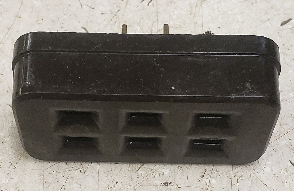 120V 15A 3-Outlet Non-Grounded Electrical Splitter - Brown – Buy & Sell ...